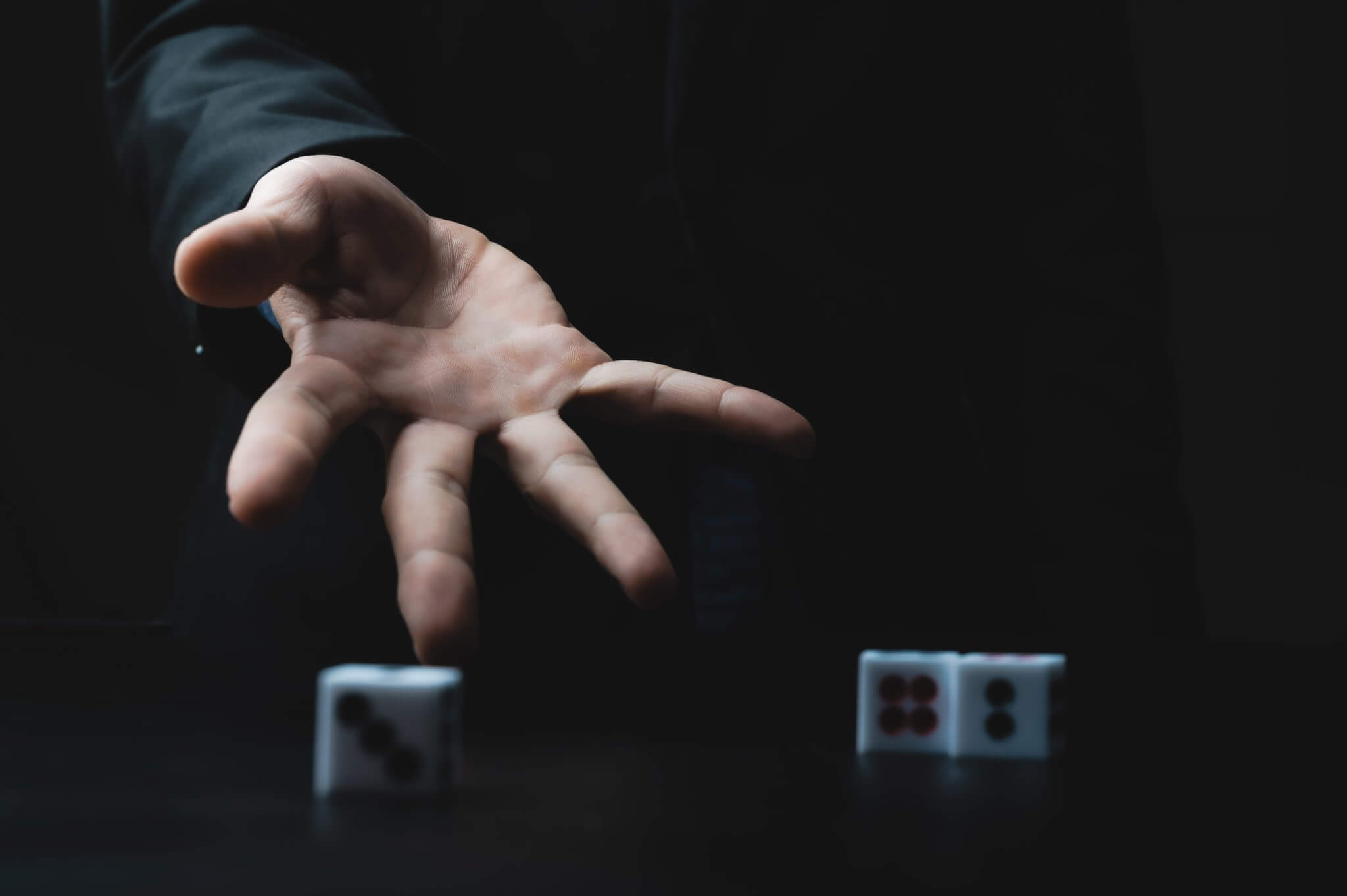 The Best Character Backgrounds for Beginner Players - D&D 5e Character ...